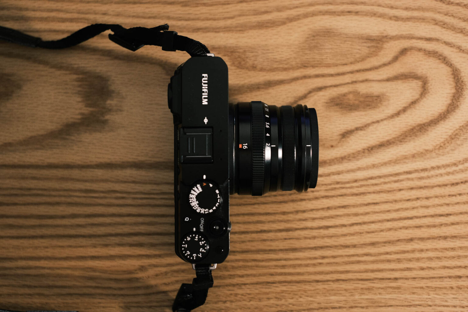 【実機レビュー】XF16mmF2.8 R WR【FUJIFILMのコンパクト広角レンズ】 | PhotoDou