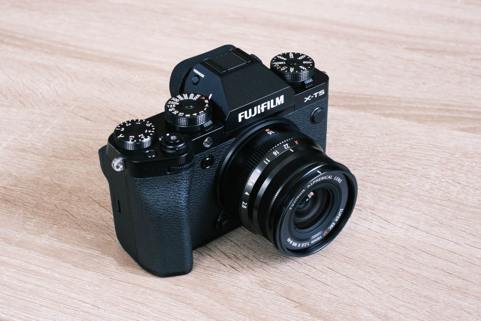 【実機レビュー】XF16mmF2.8 R WR【FUJIFILMのコンパクト広角レンズ】 | PhotoDou